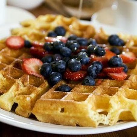 Scarlet O'Hara's Irish Oatmeal Waffles Recipe - (5/5)