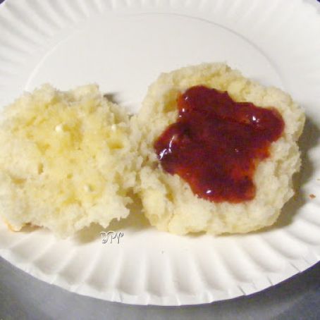 Big, Fluffy Buttermilk Biscuits Recipe - (4.1/5)