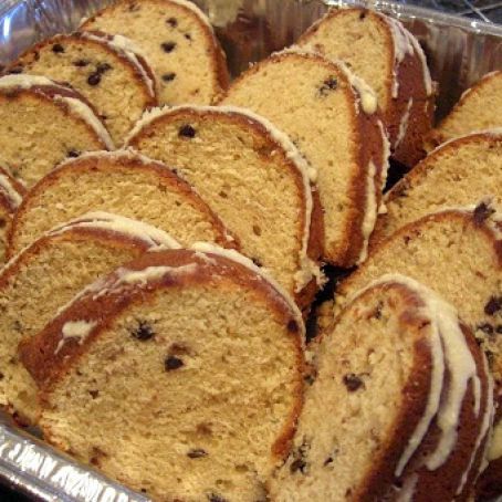 Chocolate Chip Irish Cream Pound Cake Recipe - (4.2/5)